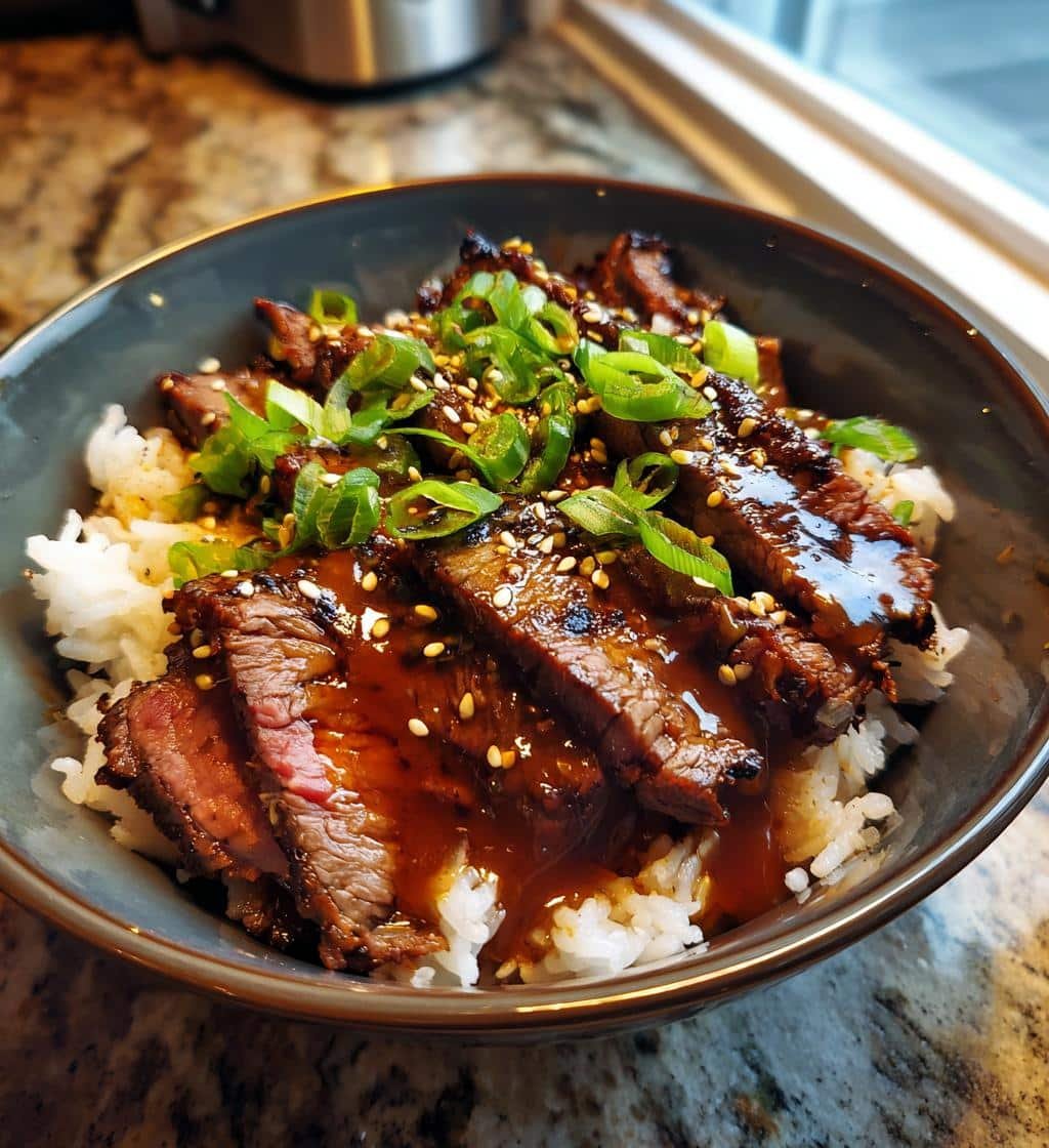 Juicy Korean BBQ Steak Rice Bowls with Spicy Cream Sauce in 30 Minutes